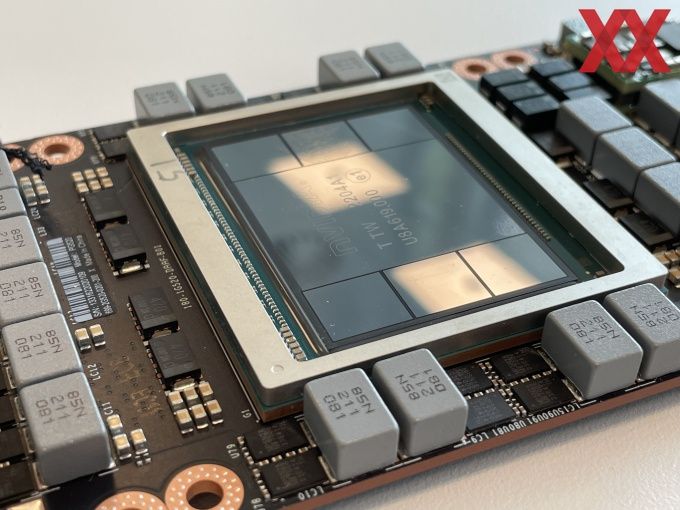 Inflection AI: Startup baut Supercomputer mit 22.000 H100-GPUs ... Inflection AI: Startup baut Supercomputer mit 22.000 H100-GPUs ...