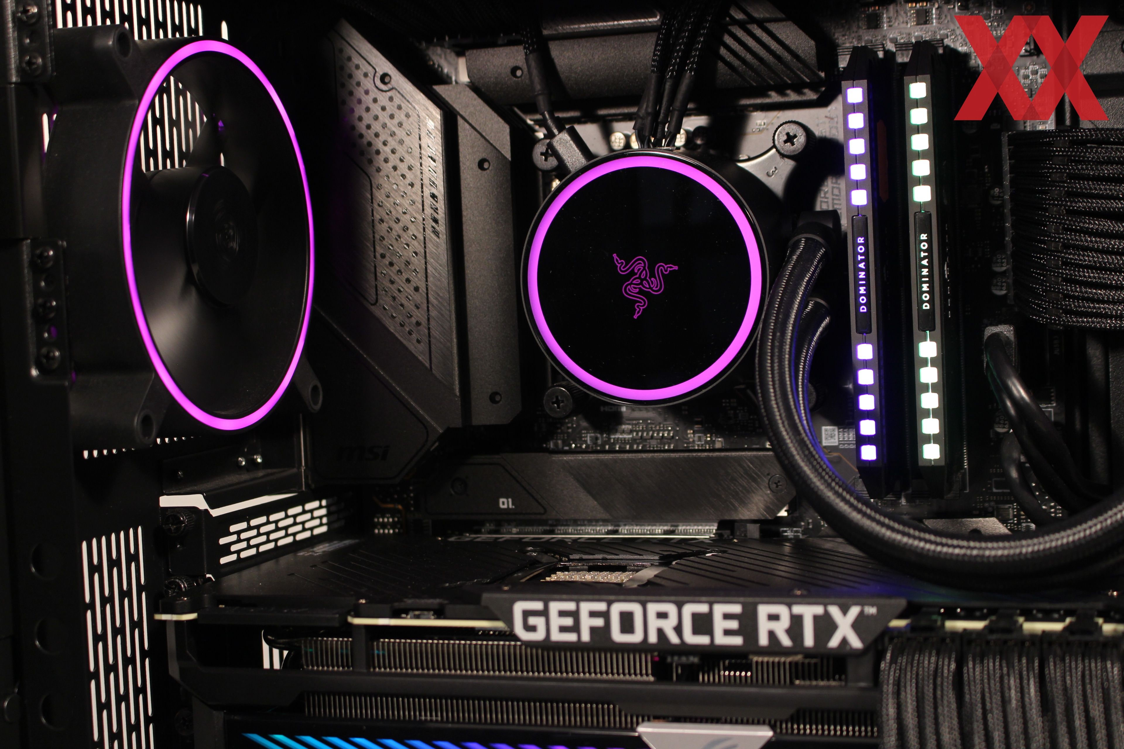 High-End-Gaming mit ganz viel RGB: One Gaming PC Razer Chroma Edition ...