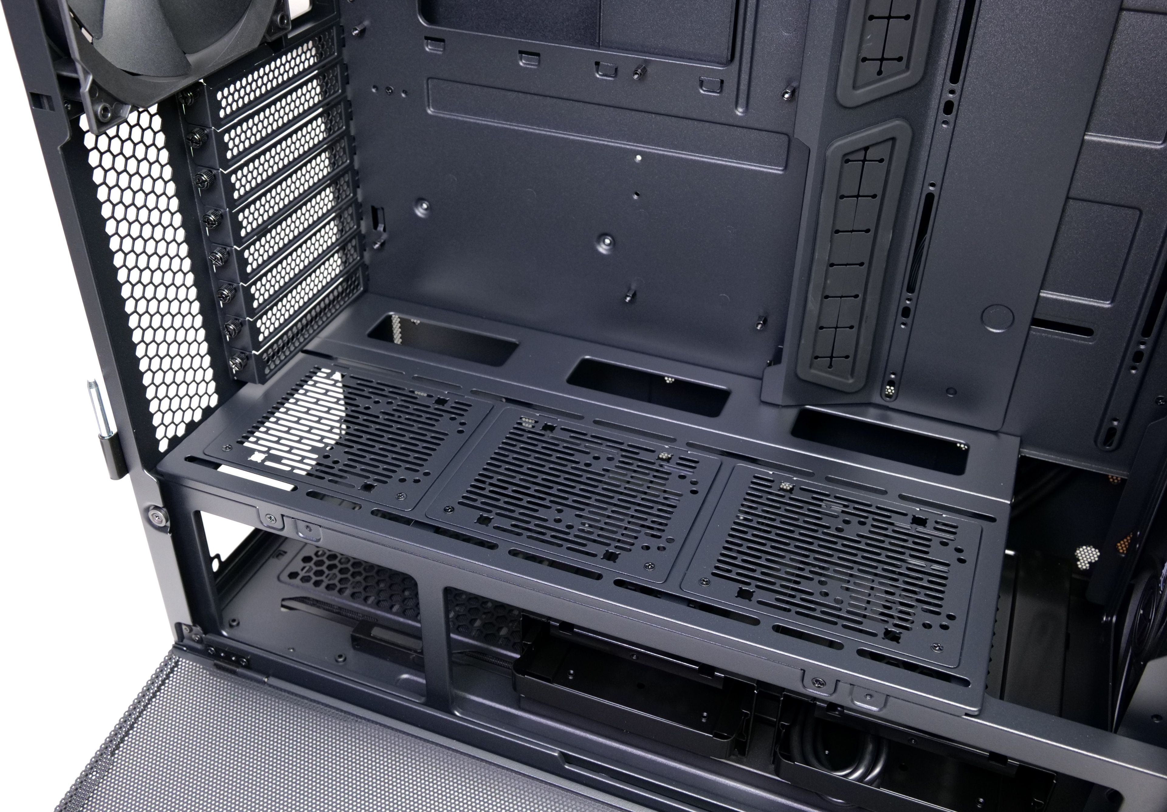 Lian Li LANCOOL III im Test: Eleganz trifft Funktionalität - Hardwareluxx