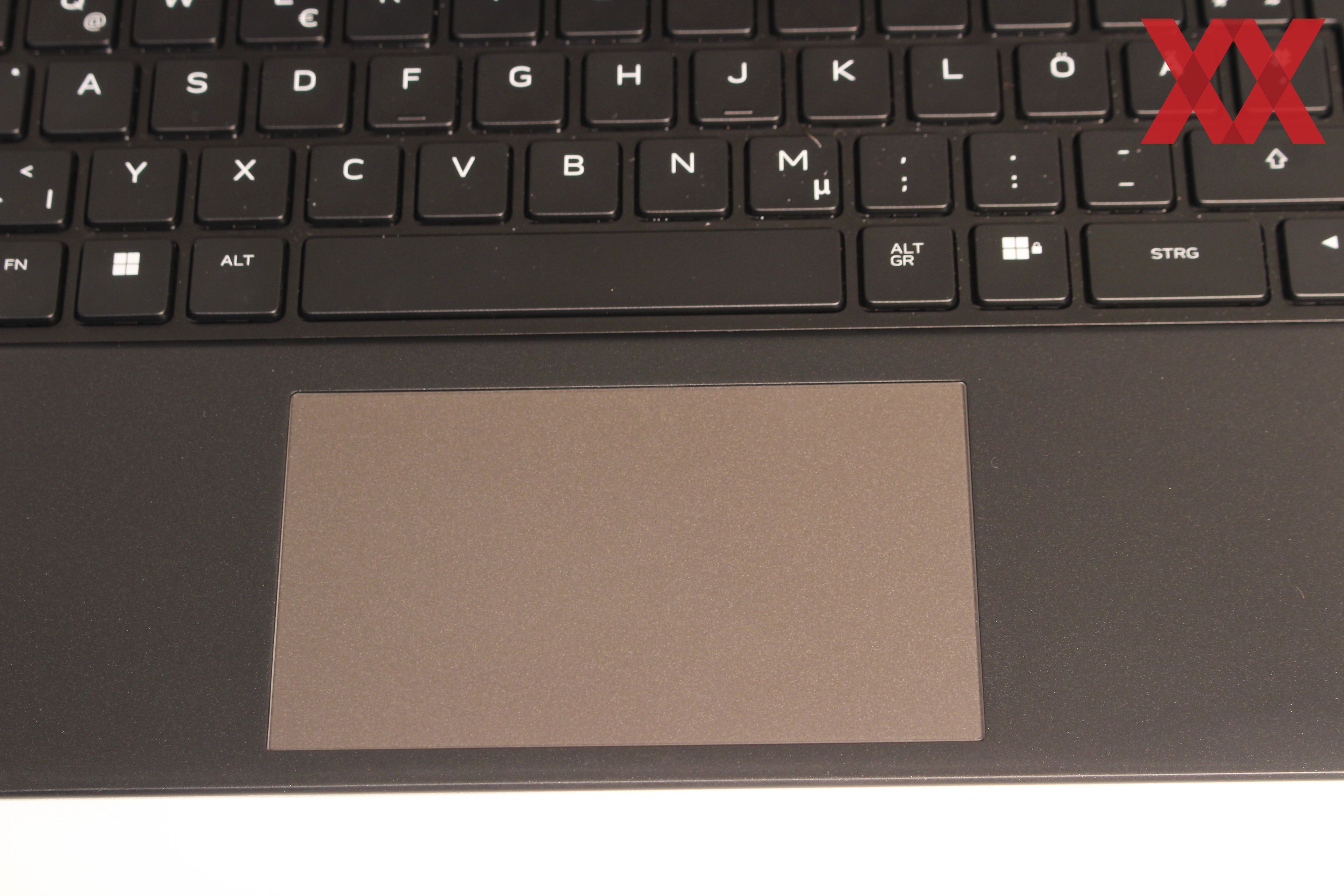 Alienware x16 R1 im Test: Leistungsstarker Gaming-Bolide mit RGB ...