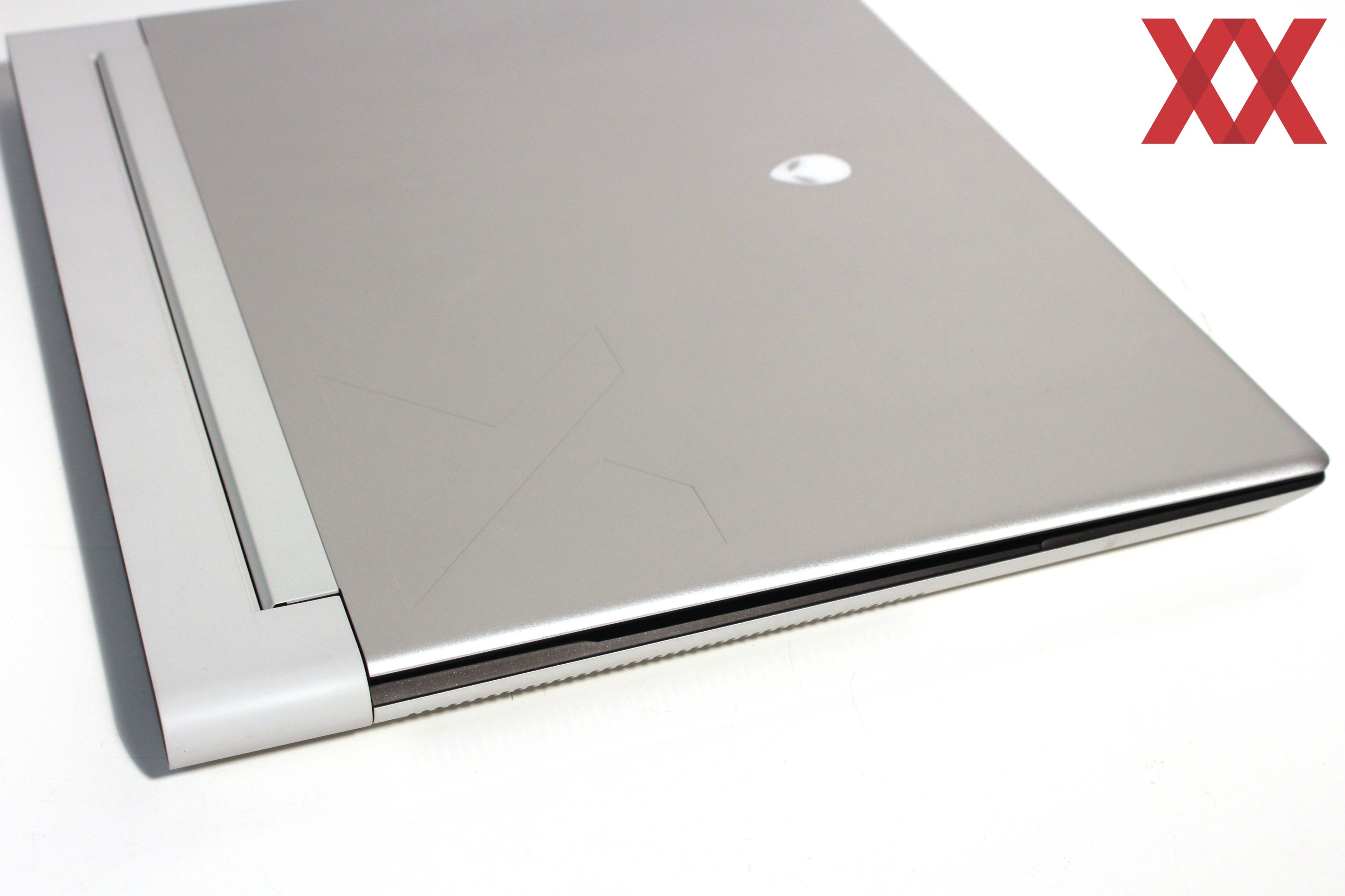 Alienware x16 R1 im Test: Leistungsstarker Gaming-Bolide mit RGB ...