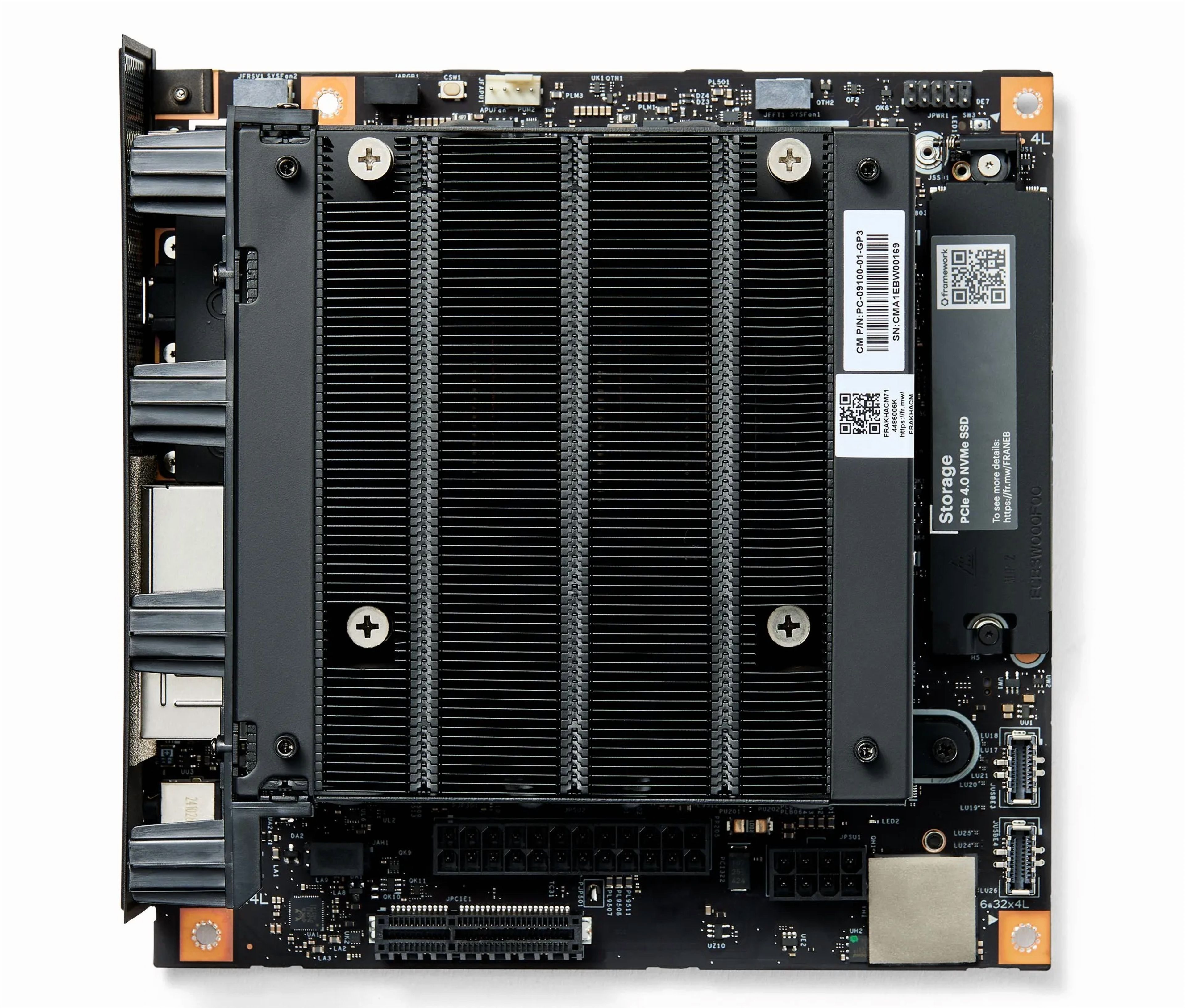 Framework Desktop Mainboard: Cluster-Aufbau für KI-Forscher möglich - Hardwareluxx